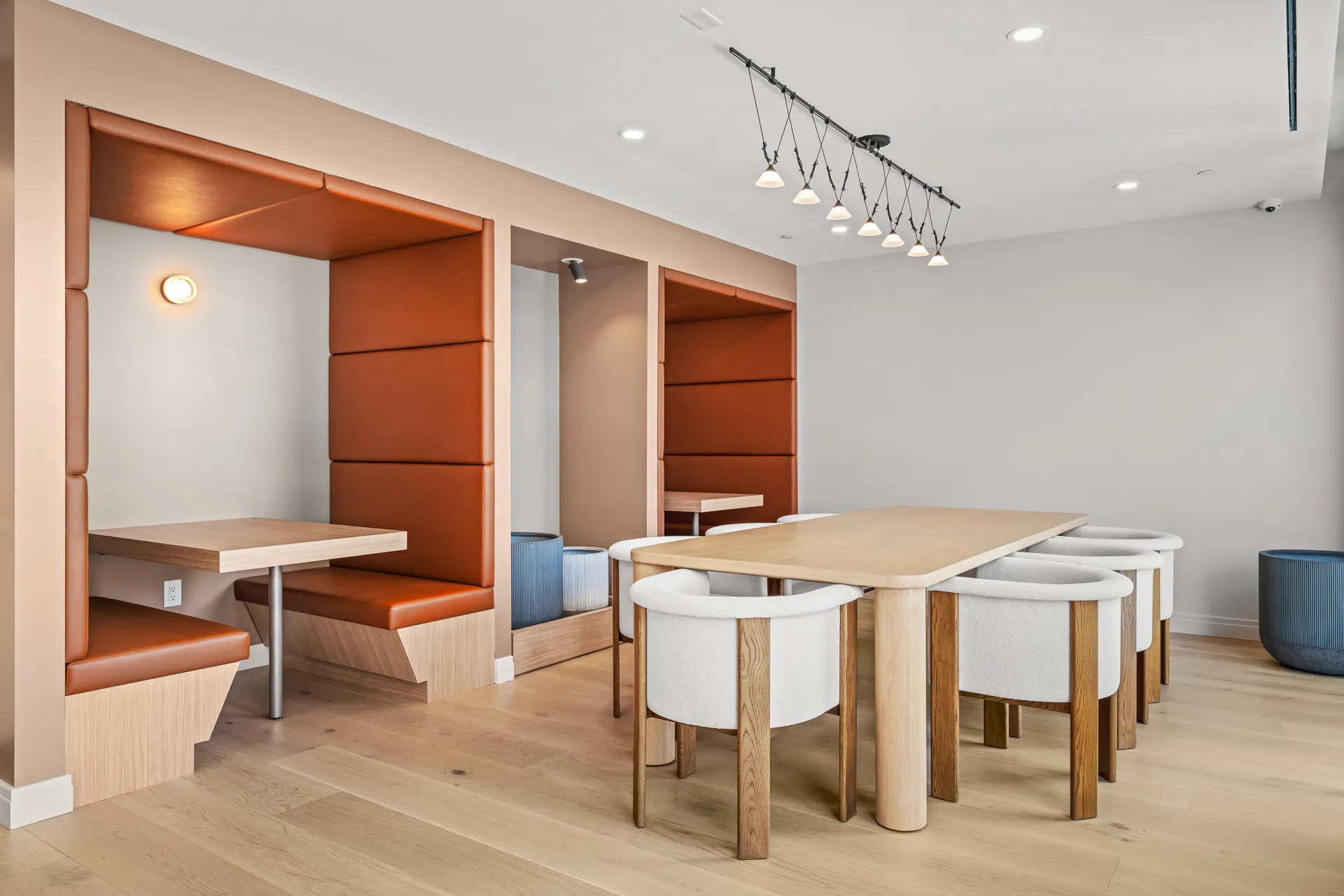 Lorimer House at 265 Lorimer Street in Williamsburg : Sales, Rentals ...