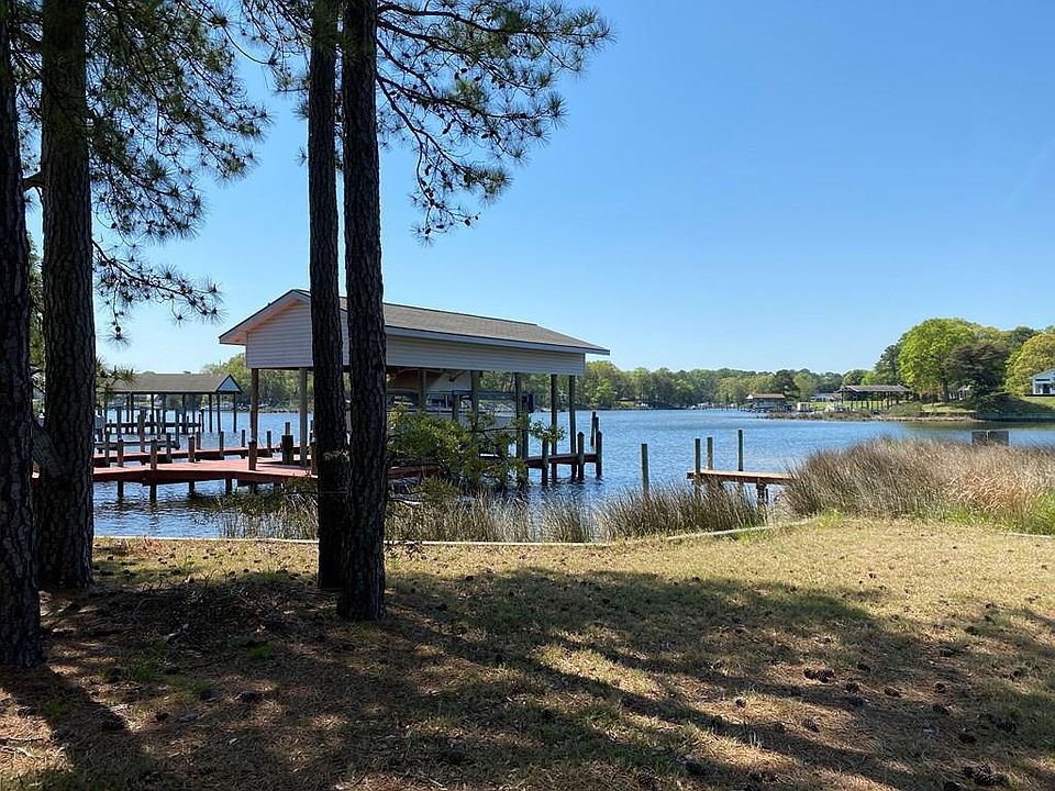 750 Sweet Hall Dr, Reedville, VA 22539 | Zillow