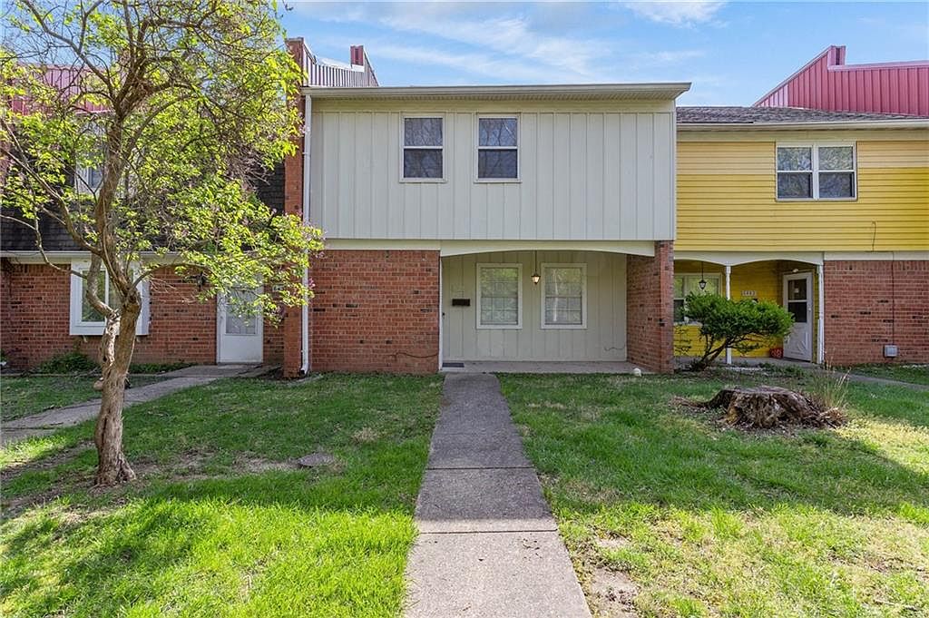 6440 Commons Dr, Indianapolis, IN 46254 | Zillow
