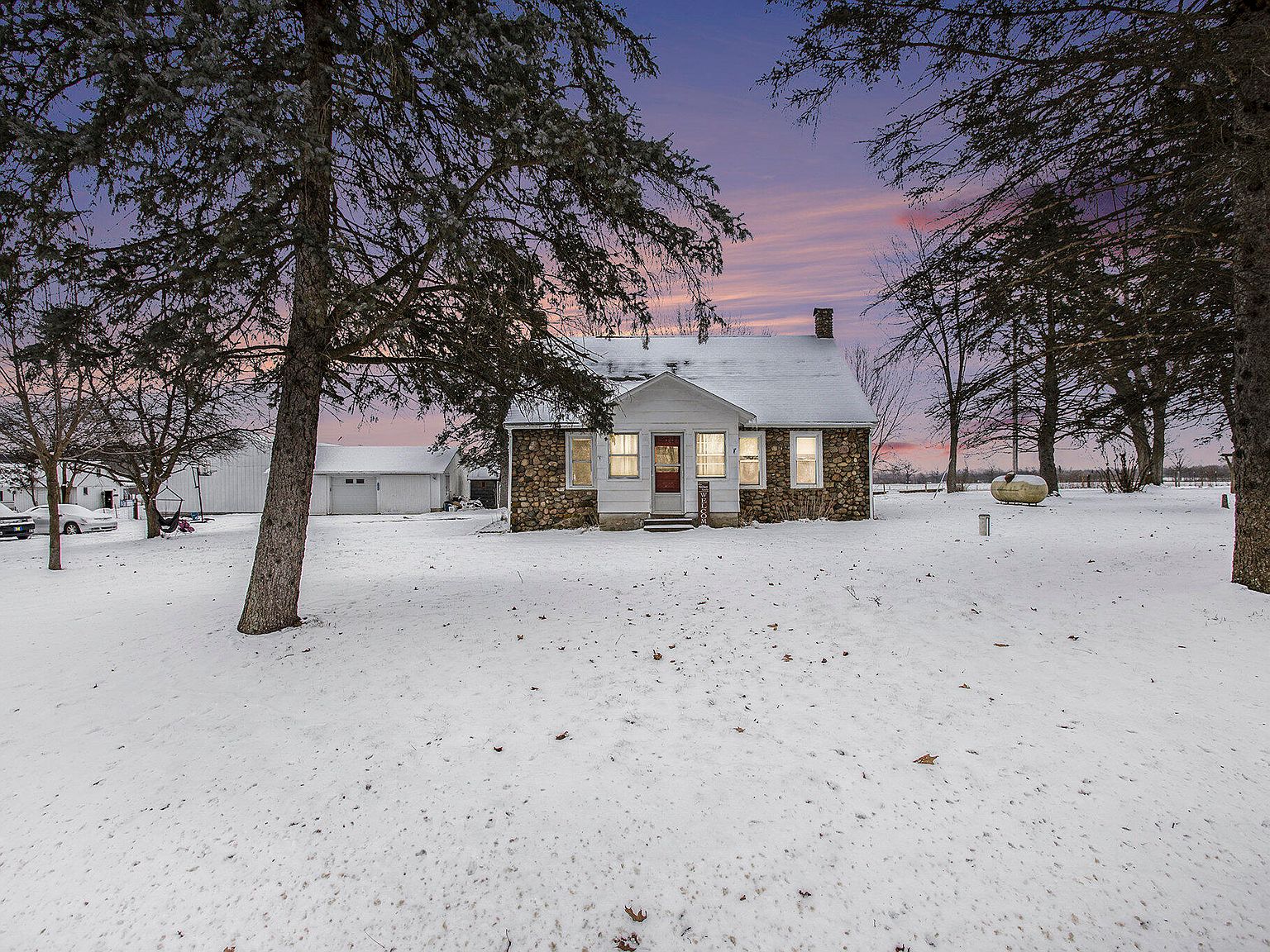 60393 Lepley Rd, Centreville, MI 49032 | Zillow