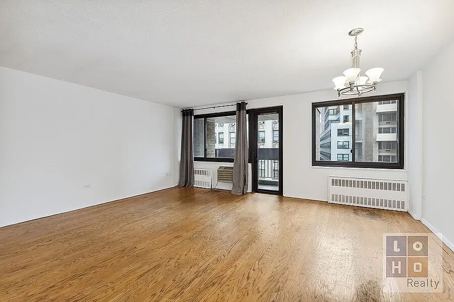 77 Fulton St APT 11K, New York, NY 10038 | Zillow