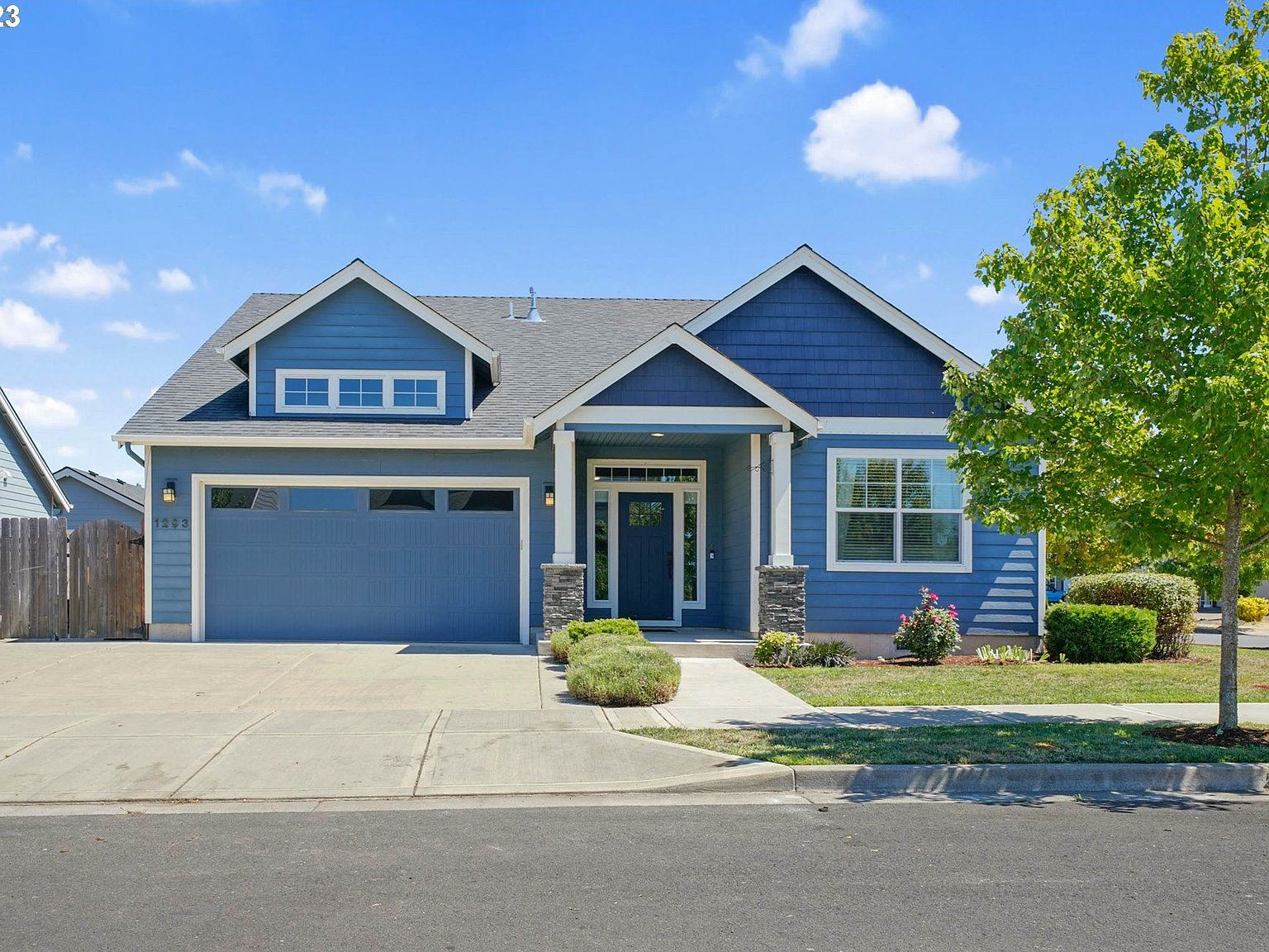 1293 S 9th St, Independence, OR 97351 | Zillow