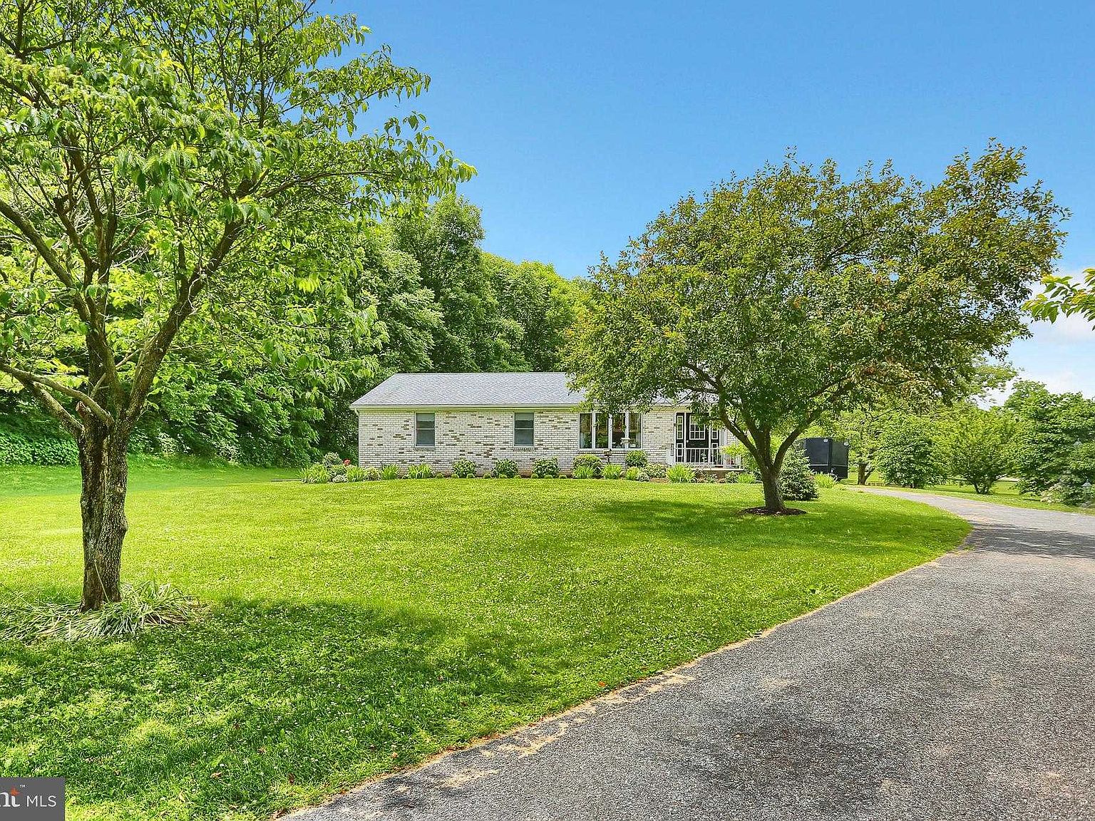 204 Mooredale Rd, Carlisle, PA 17015 | Zillow