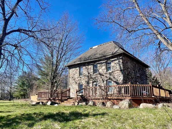 Peck MI Real Estate - Peck MI Homes For Sale | Zillow