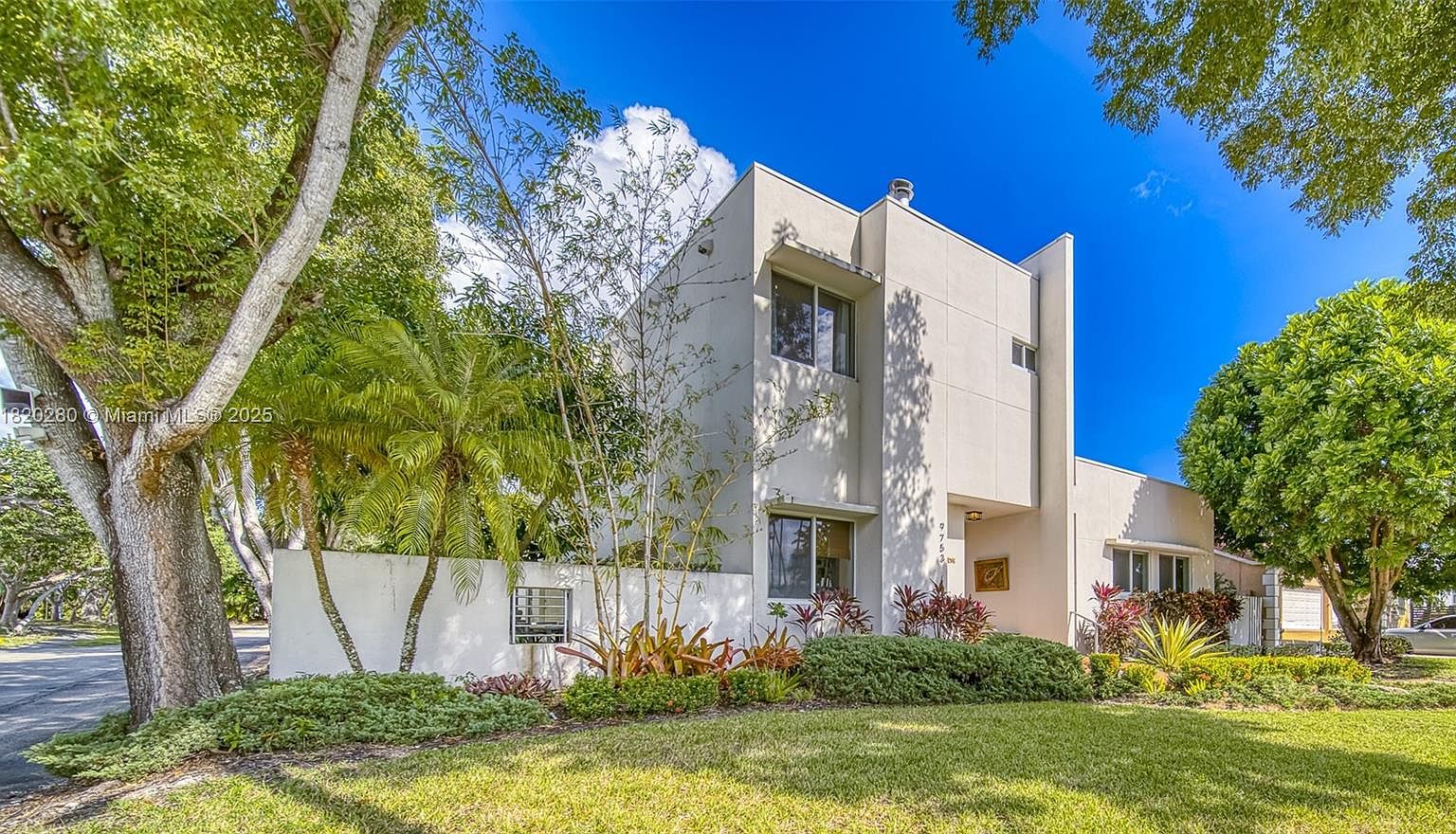 9753 SW 93rd Ter, Miami, FL 33176 | MLS #A11820280 | Zillow