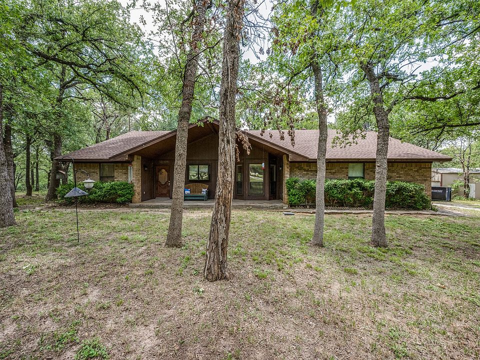 599 Wild Wood Dr, Decatur, TX 76234 | Zillow