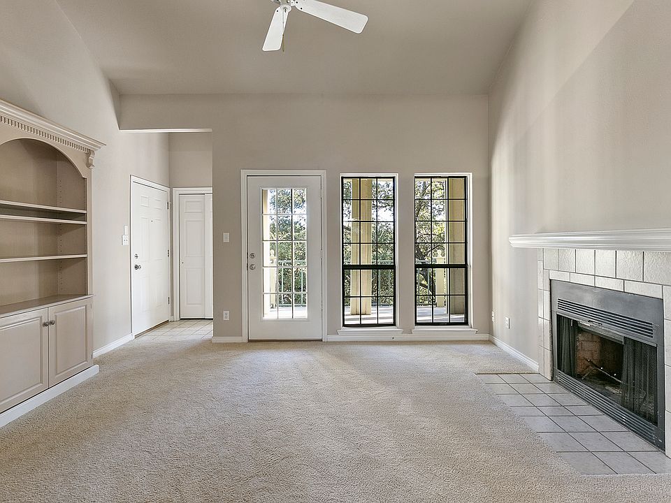 Bryan Place Condominiums - 3105 San Jacinto St Dallas, TX | Zillow