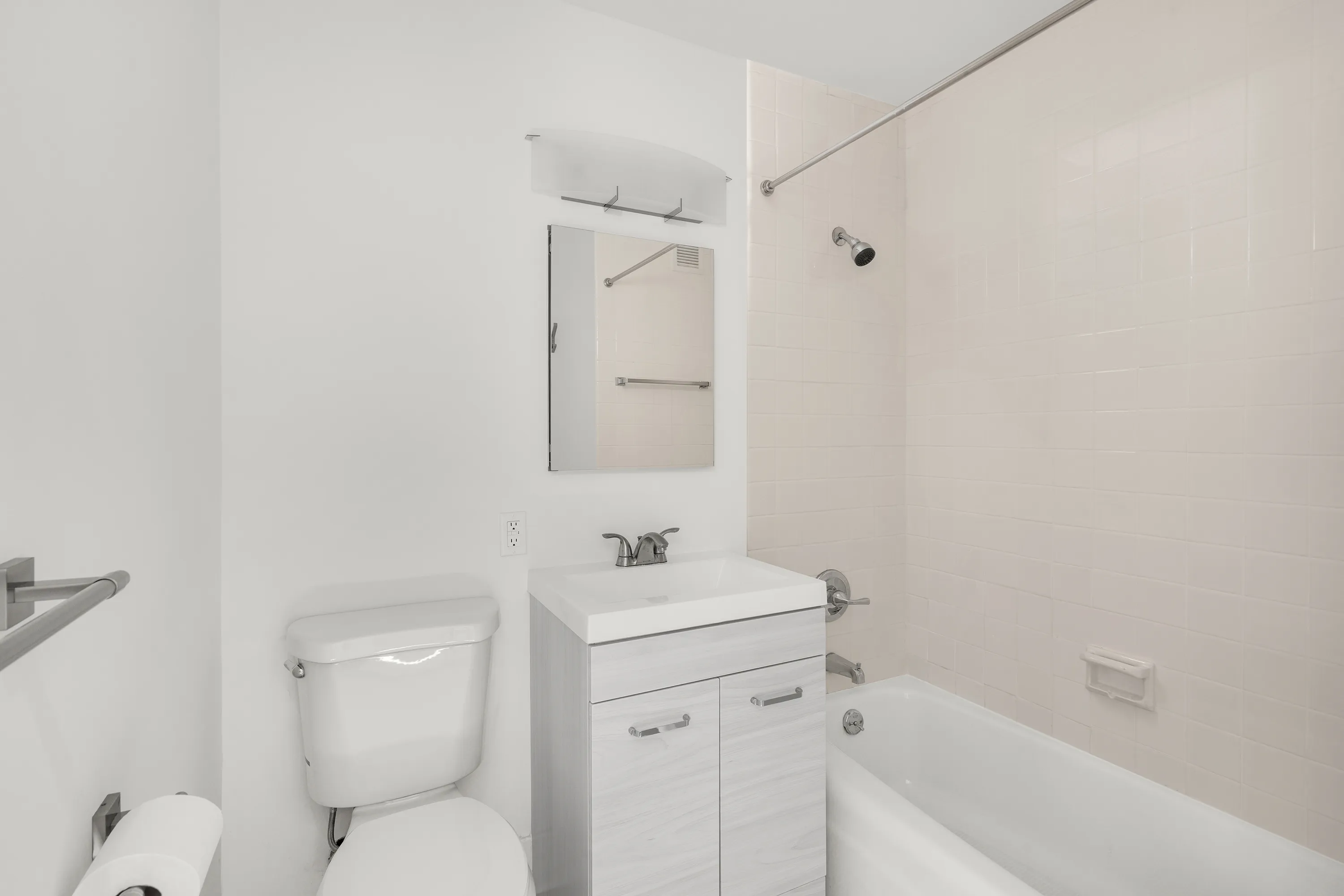 353 East 72nd Street #25D in Lenox Hill, Manhattan | StreetEasy