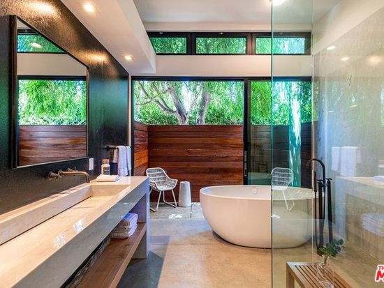 6325 Malibu Park Ln, Malibu, CA 90265 | Zillow