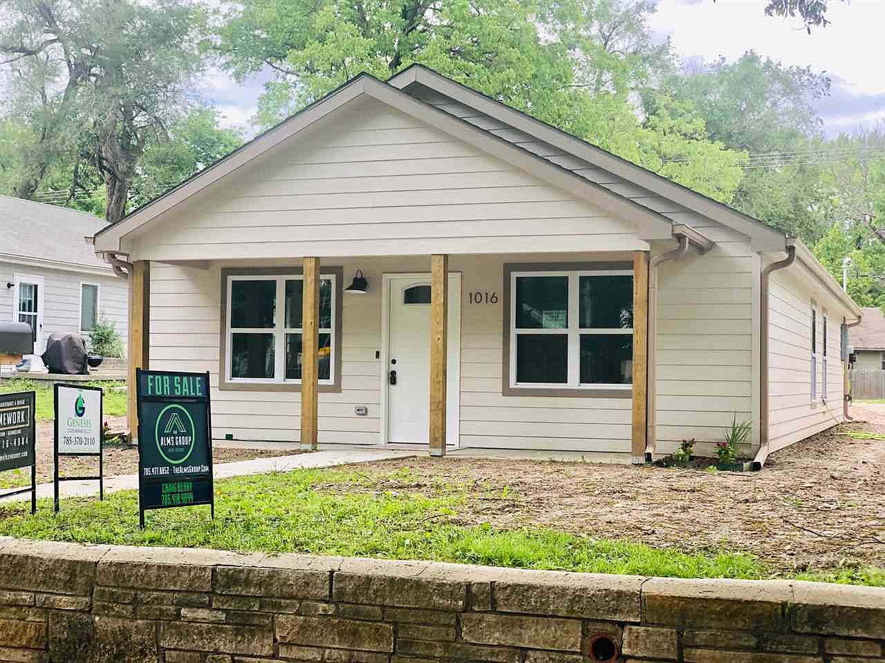 1016 Yuma St, Manhattan, KS 66502 | Zillow