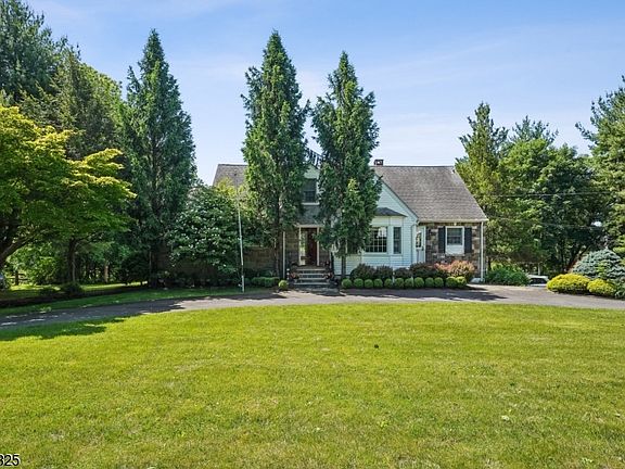 1577 Long Hill Rd, Millington, NJ 07946 | Zillow