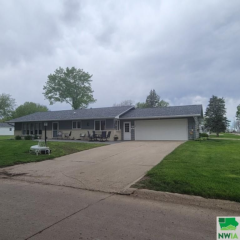 200 Ridgeway Dr, Marcus, IA 51035 | Zillow
