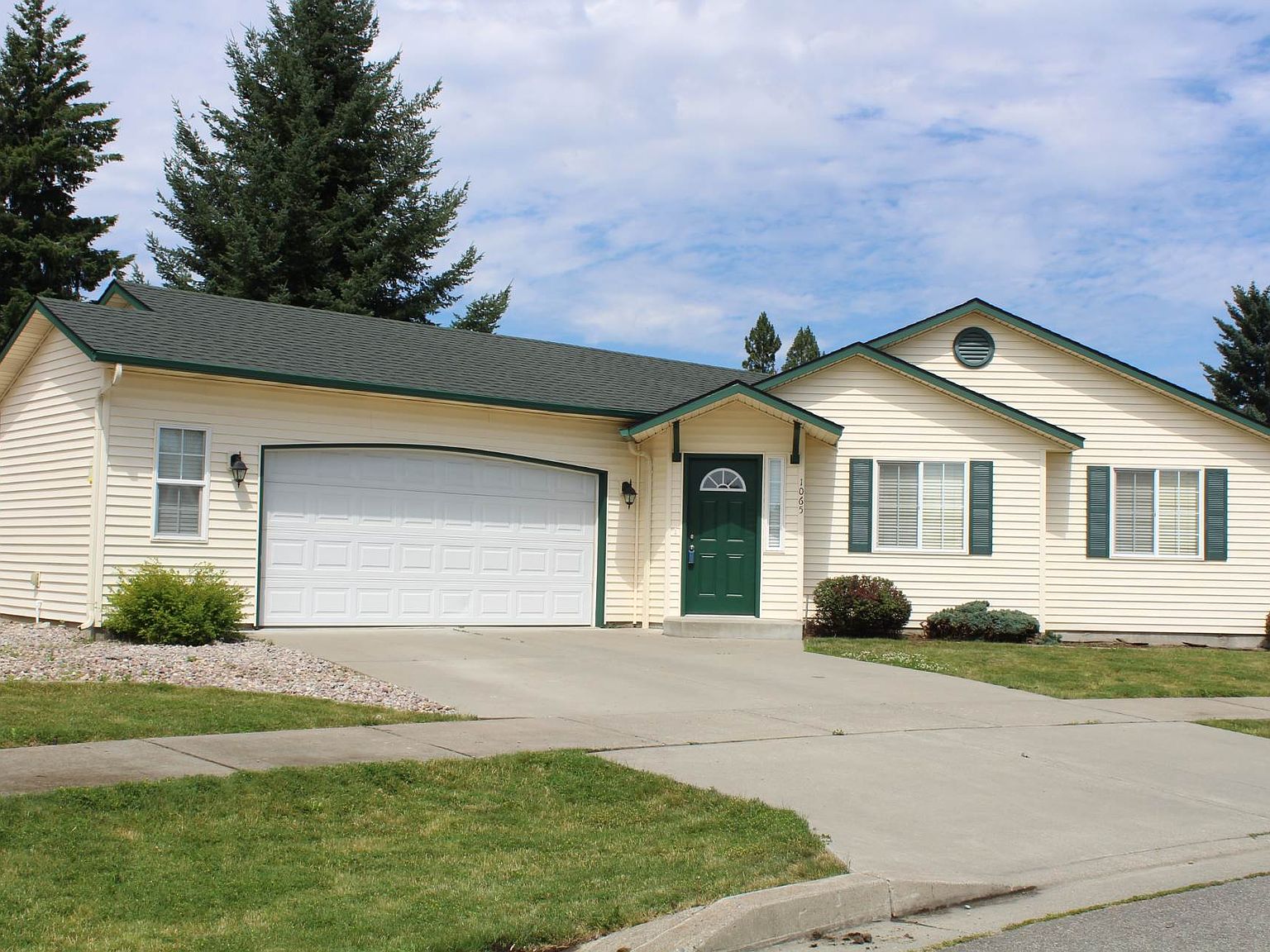 1065 N Eric Ct, Coeur D Alene, ID 83815 | Zillow