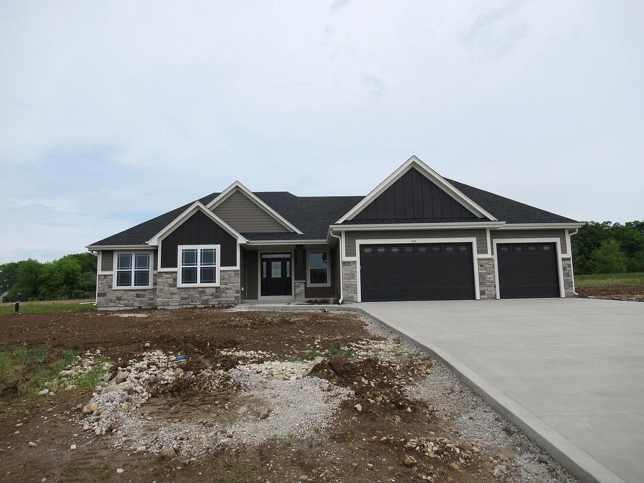 604 Wickland WAY, Colgate, WI 53017 | Zillow