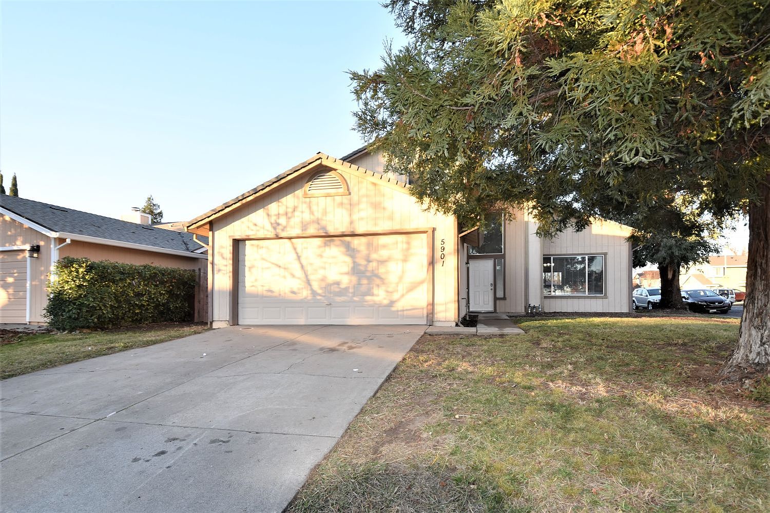 5901 Sawyer Cir, Sacramento, CA 95823 | Zillow