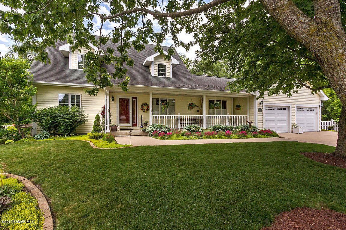 2718 Bamber Ln SW, Rochester, MN 55902 | Zillow