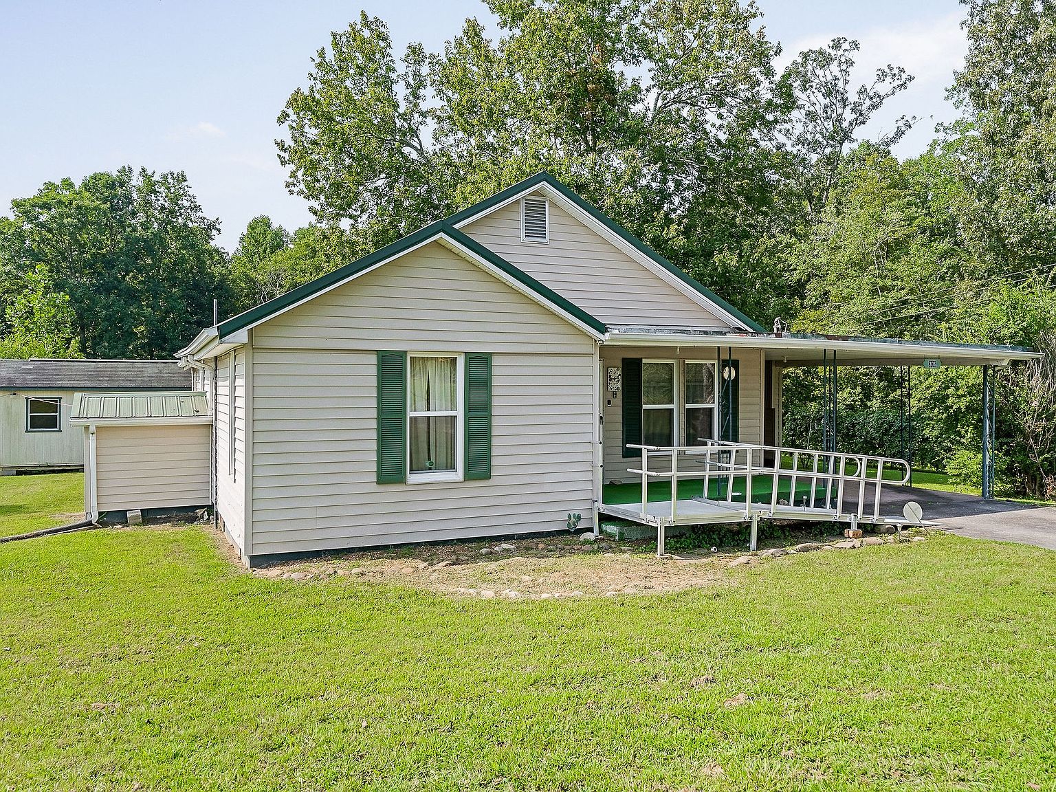 306 Blue Rd, Quebeck, TN 38579 | Zillow