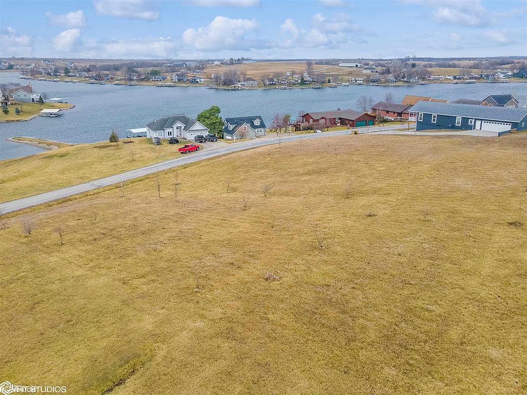 1289 Hickory Dr UNIT 2, Ellston, IA 50074 | Zillow
