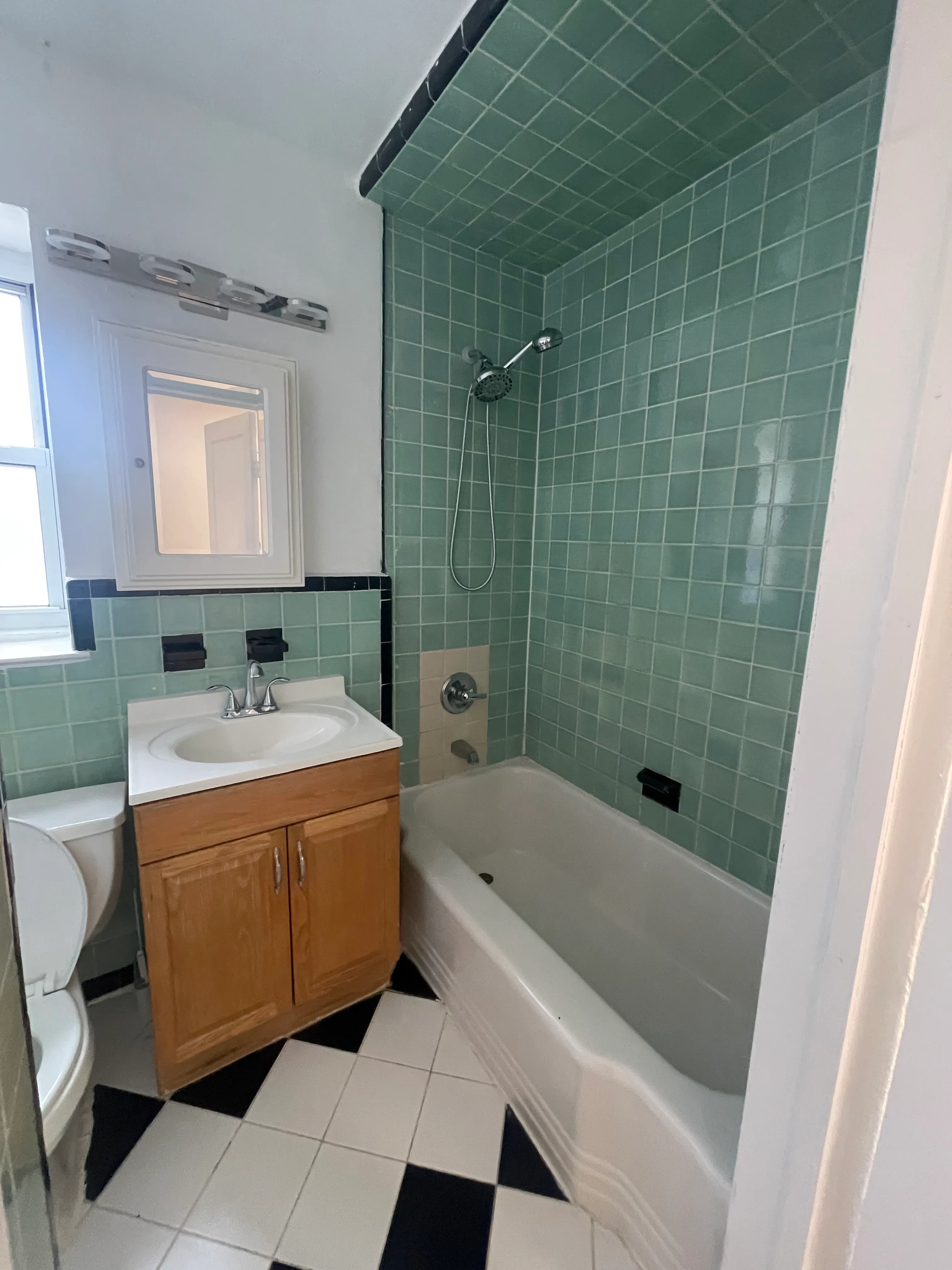 144-01 68th Drive #2 in Kew Gardens Hills, Queens | StreetEasy