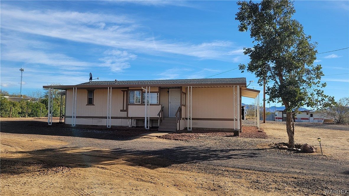 3814 N Hassayampa Rd, Golden Valley, AZ 86413 | MLS #009569 | Zillow