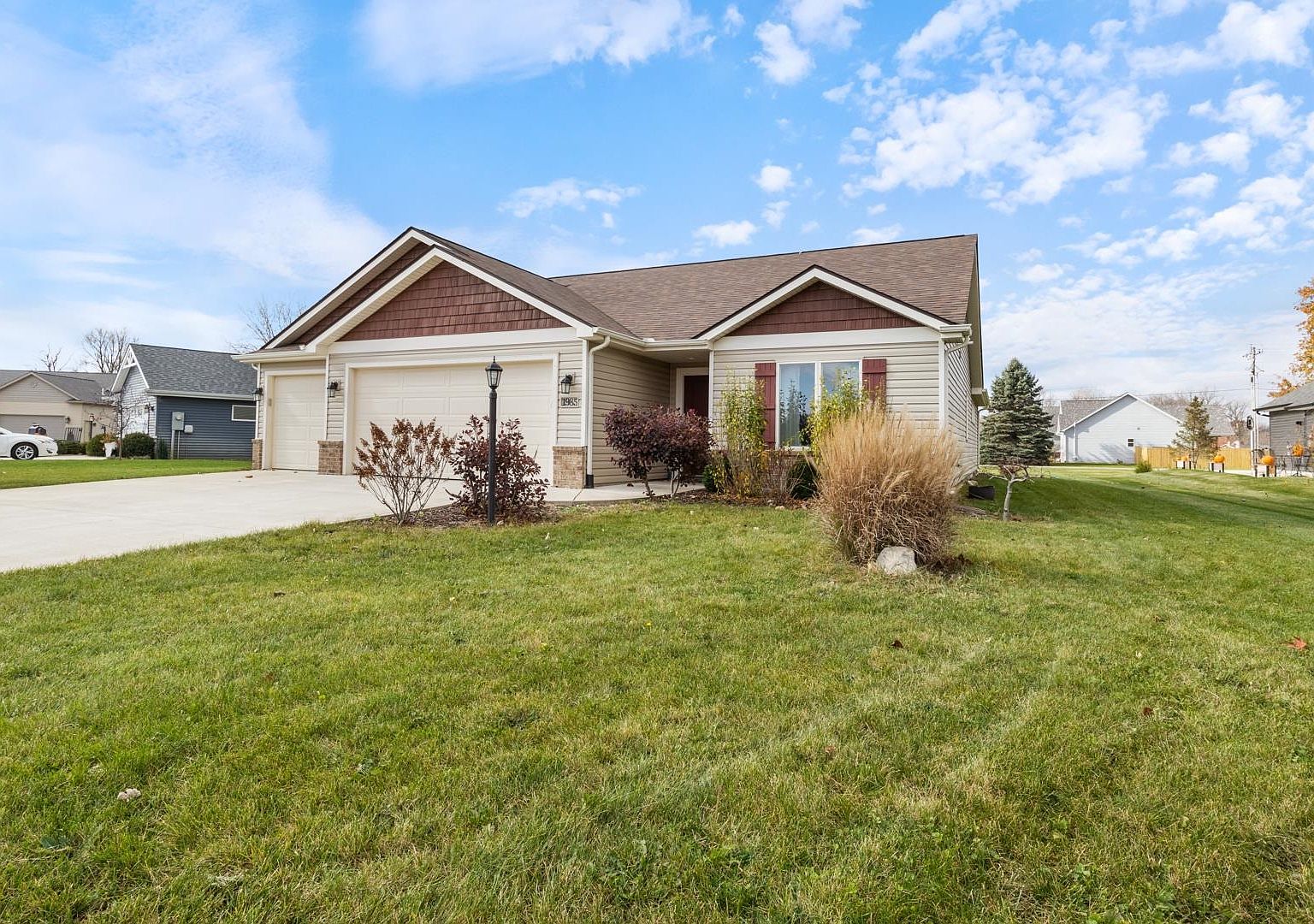 1985 S Troon Rd, Winona Lake, IN 46590 | Zillow