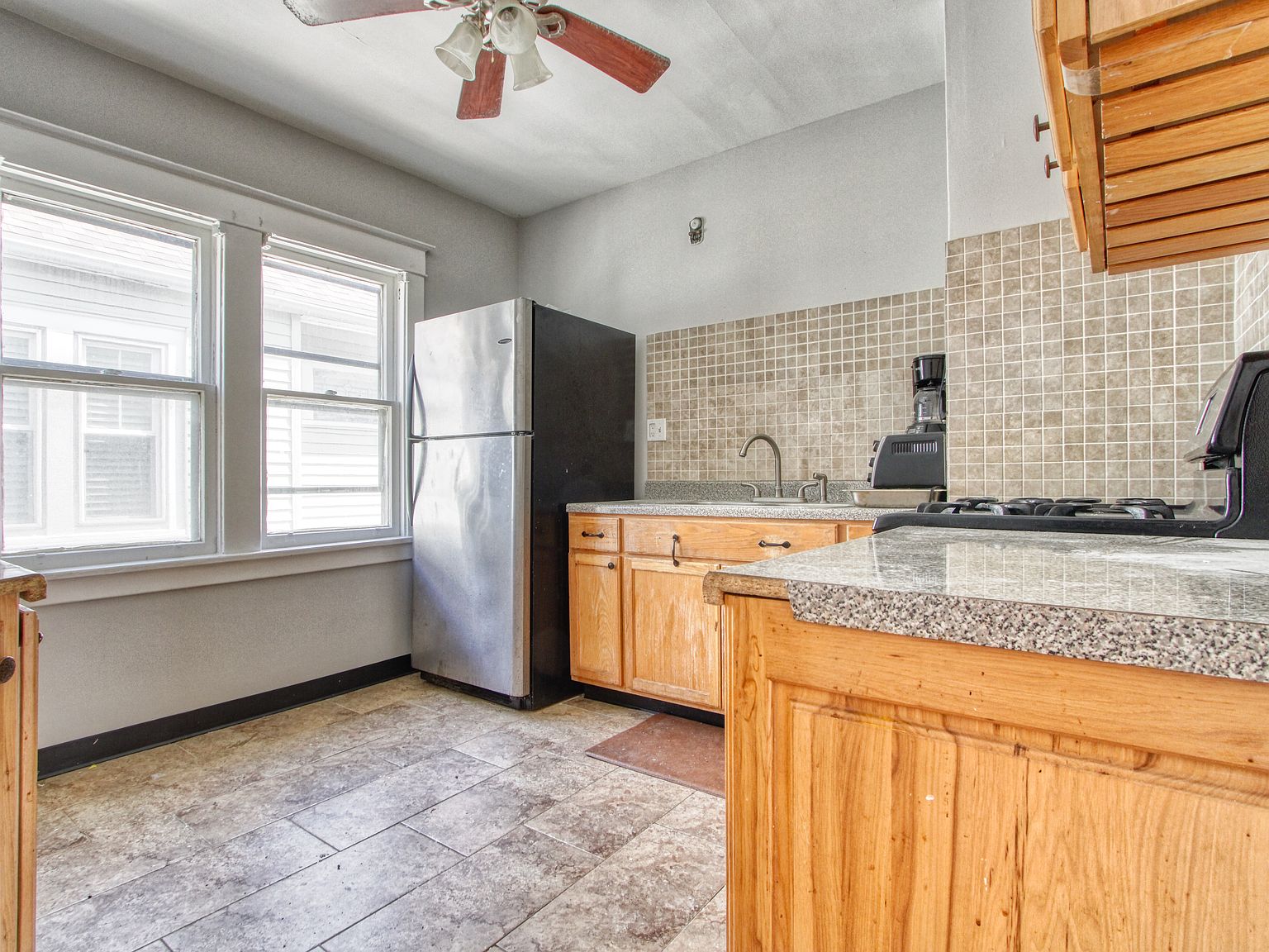 14 Rugby Rd #2, Buffalo, NY 14216 | Zillow