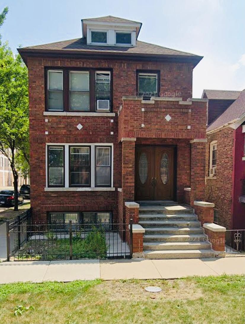 2601 W 23rd St Floor 2, Chicago, IL 60608 | Zillow