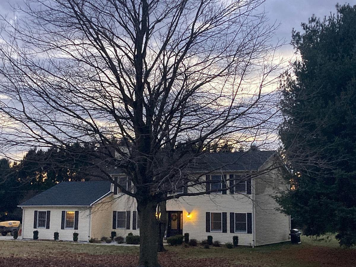 176 Little Philadelphia Rd, Washington, NJ 07882 | Zillow