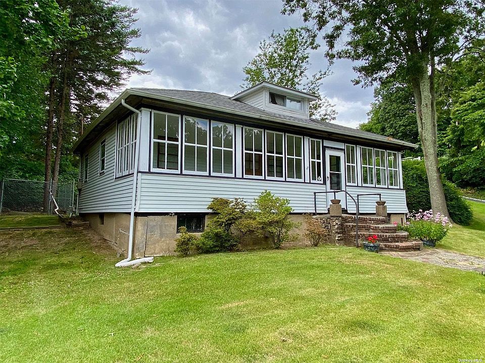 5 The Promenade, Glen Head, NY 11545 | MLS #3561812 | Zillow