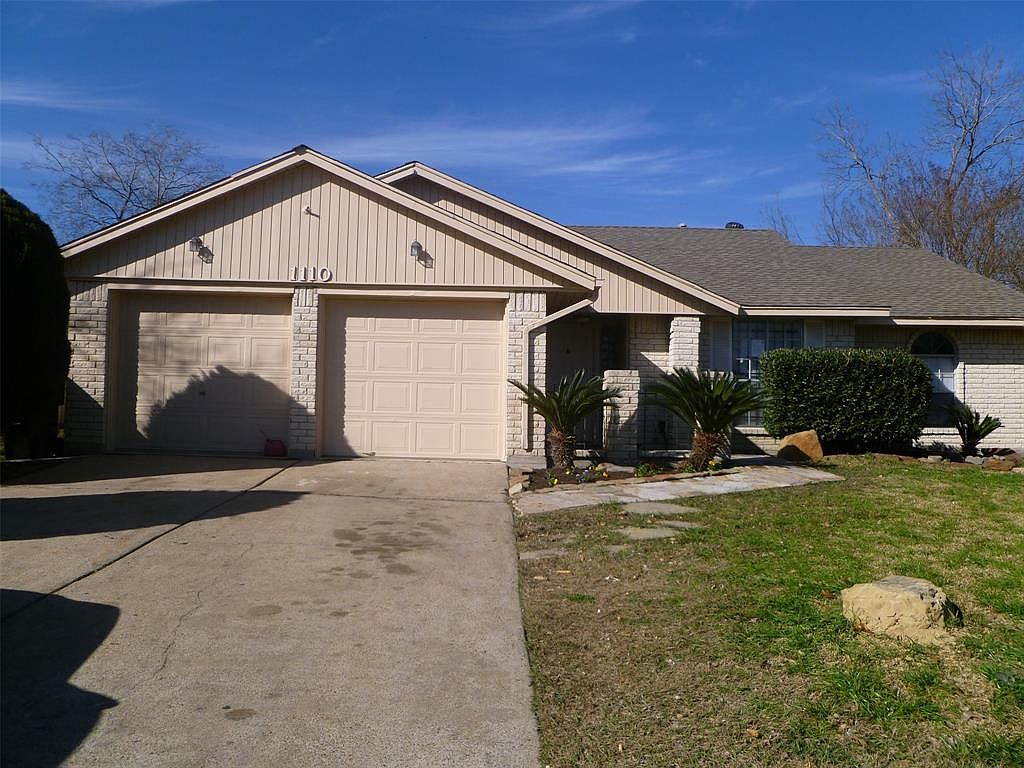 1110 Fallbrook Dr, Houston, TX 77038 | Zillow