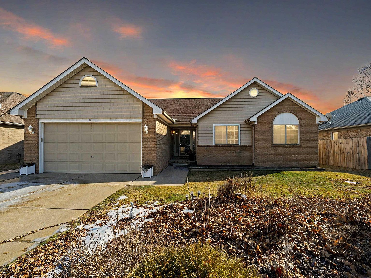 42796 Biland Dr, Clinton Township, MI 48038 | Zillow