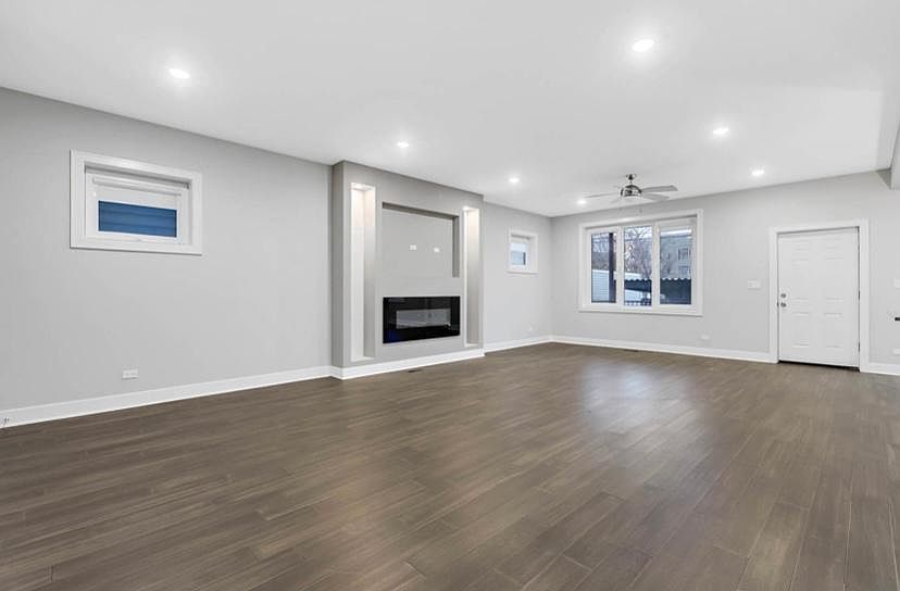 4808 S Champlain Ave #102, Chicago, IL 60615 | Zillow