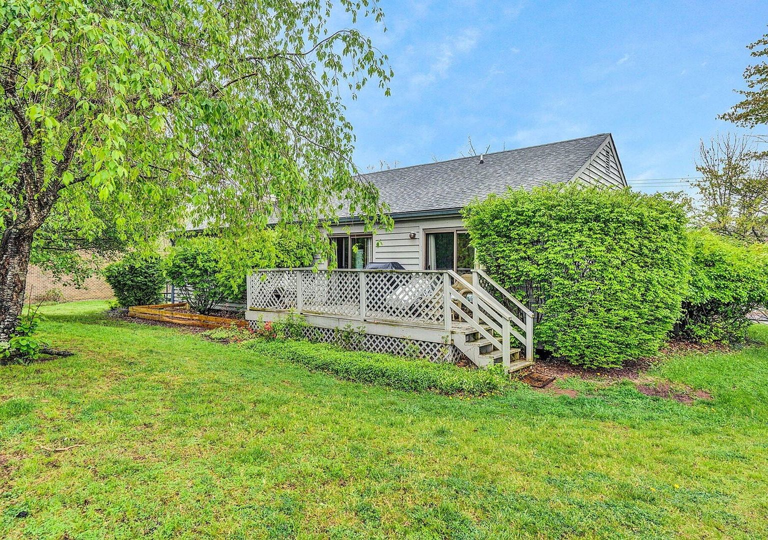 1928 McVitty Rd, Salem, VA 24153 | Zillow