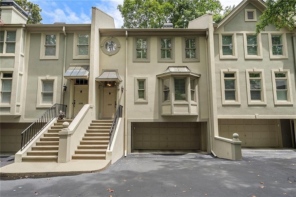 1237 Brookhaven Park Pl NE, Atlanta, GA 30319 | Zillow