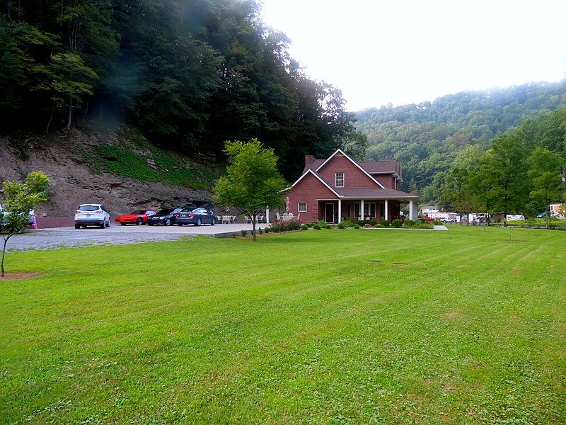 2850 Toler Crk, Harold, KY 41635 | Zillow