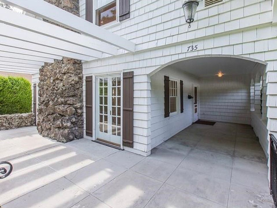 735 E 23rd Ave, Spokane, WA 99203 | Zillow