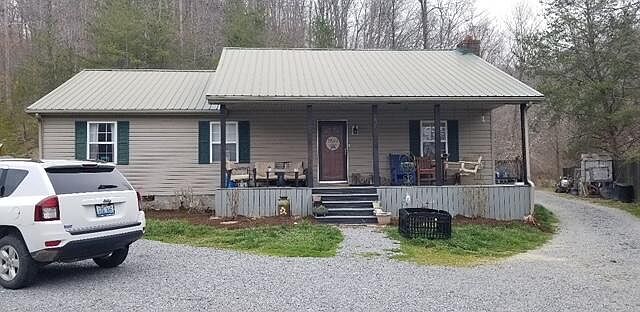 384 Johnson Branch Rd, Parksville, KY 40464 | Zillow