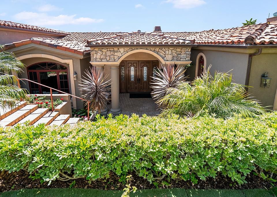 8606 Ruette Monte Carlo, La Jolla, CA 92037 | Zillow