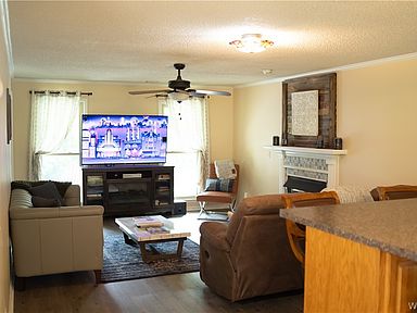 18375 Highway 140, Elrod, AL 35458 | Zillow