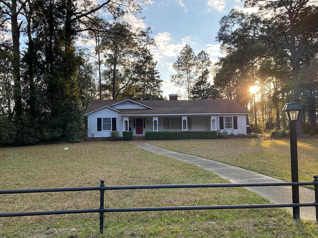 1880 Old Axson Rd, Douglas, GA 31535 | Zillow