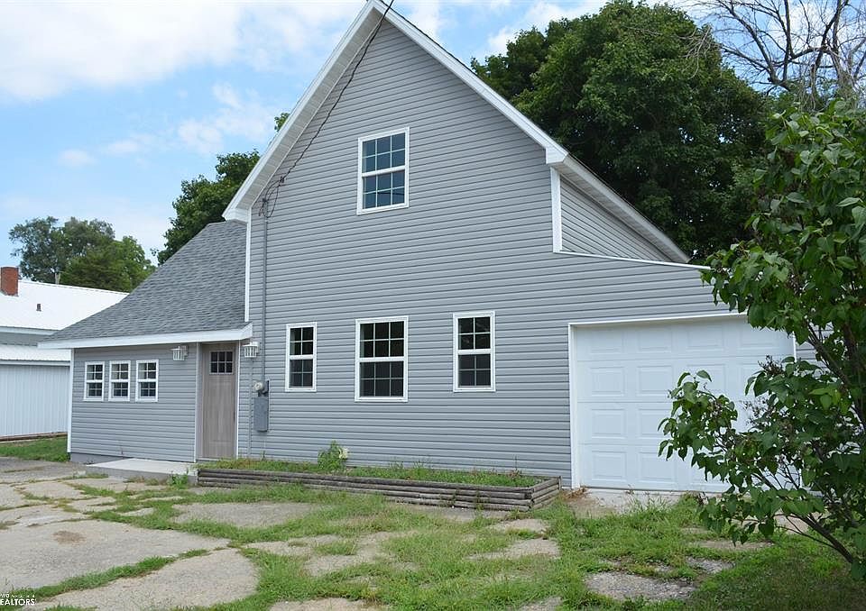 504 S Main St, New Sharon, IA 50207 | Zillow