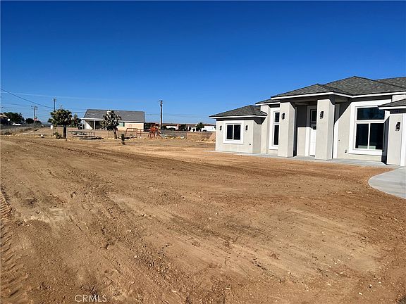 17556 Live Oak St, Hesperia, CA 92345 | MLS #HD24213100 | Zillow