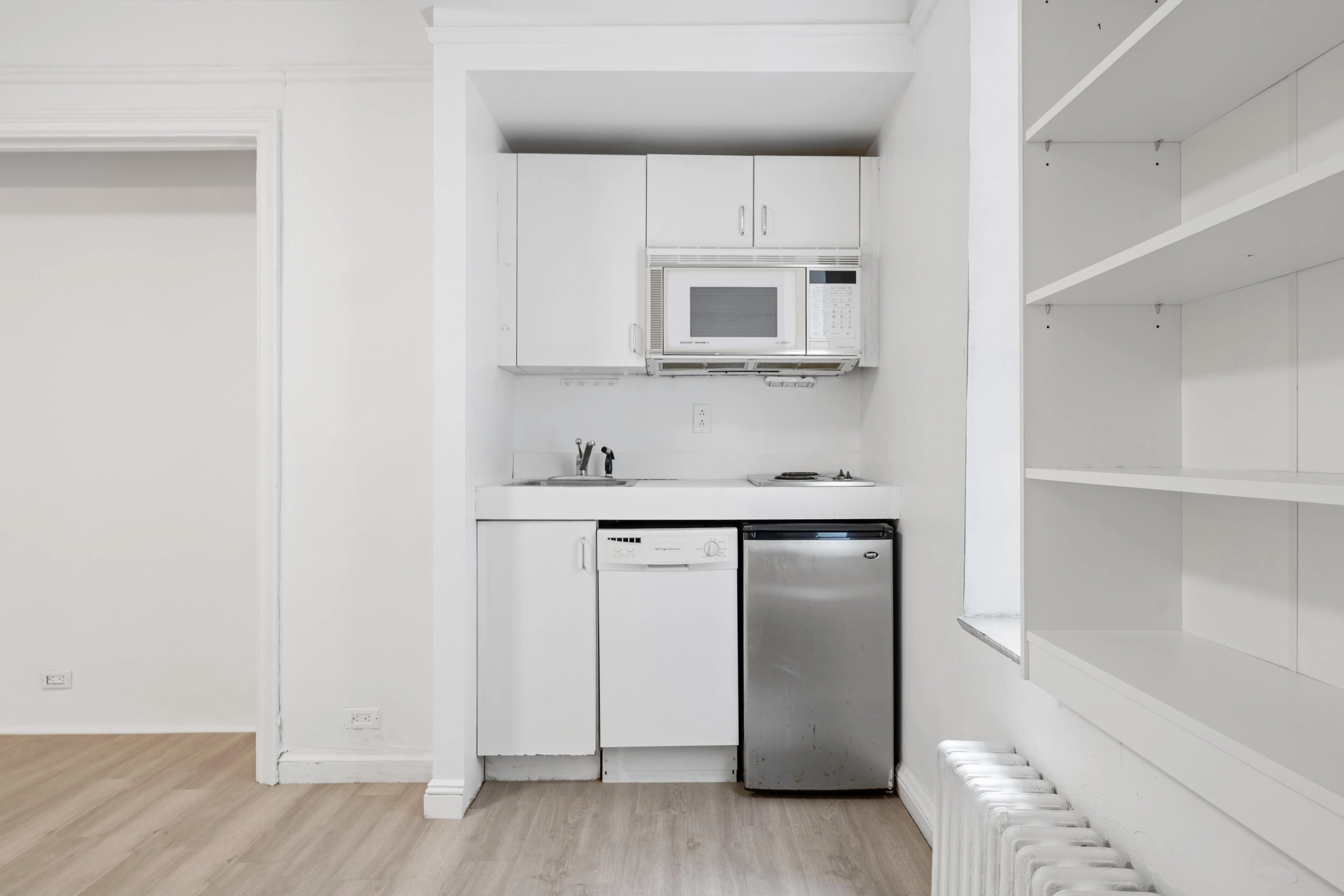 25 Tudor City Place #1810 in Murray Hill, Manhattan | StreetEasy