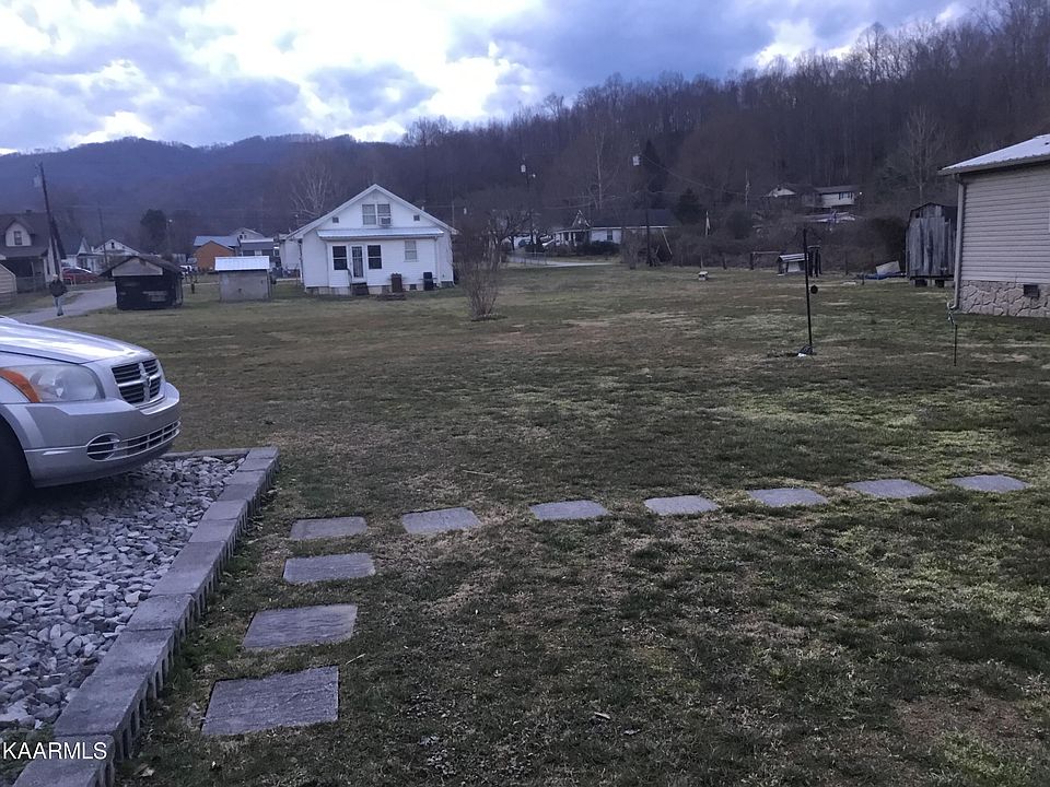 52 Fork St, Pathfork, KY 40863 | MLS #1180881 | Zillow