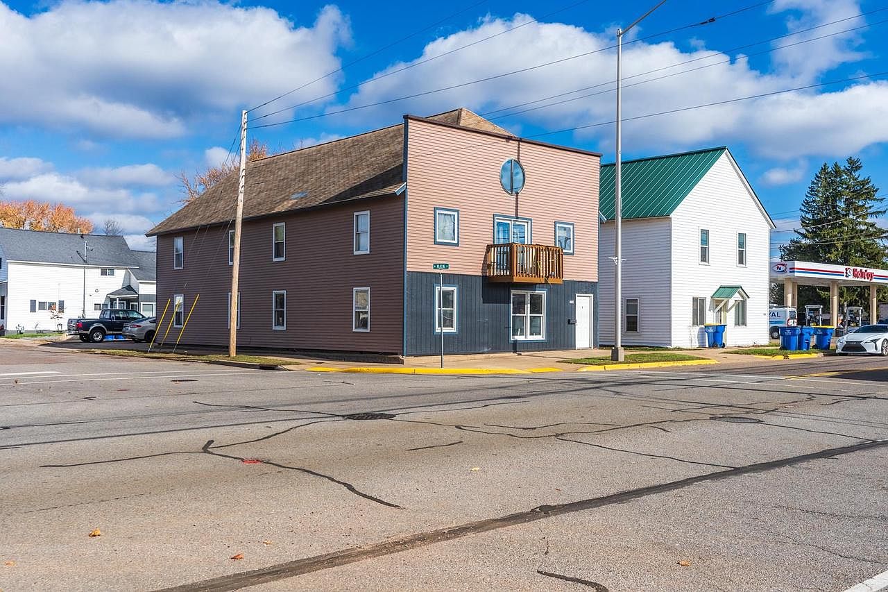 1324 West MAIN STREET, Merrill, WI 54452 | Zillow