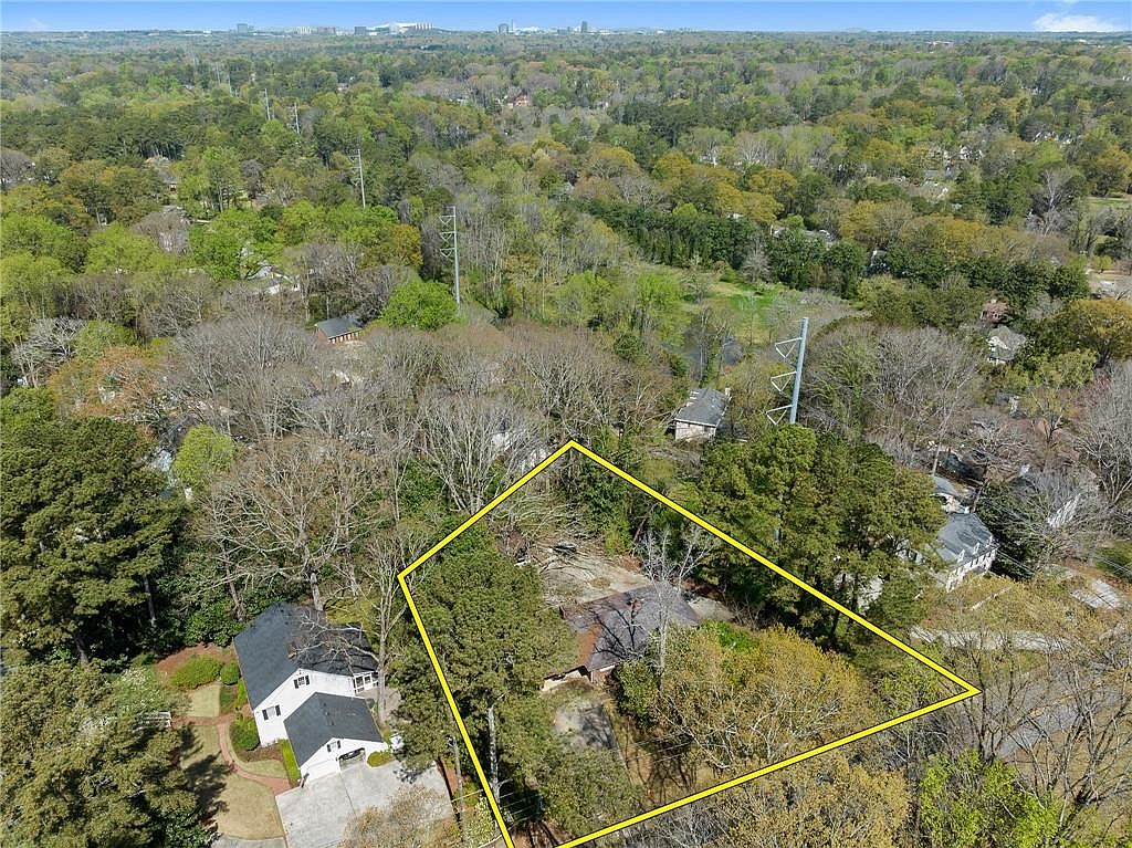 2386 Bohler Rd NW, Atlanta, GA 30327 | MLS #7345687 | Zillow