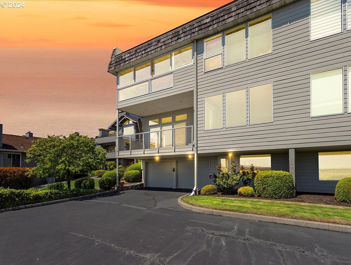 6903 SE Riverside Dr APT 2, Vancouver, WA 98664 | MLS #24170662 | Zillow