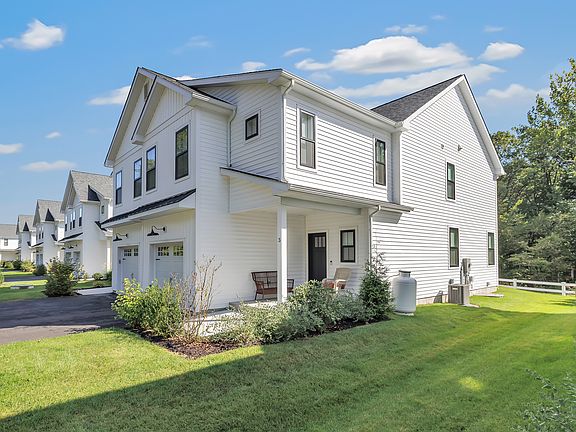 37 Old Route 7 #3, Brookfield, CT 06804 | MLS #24006126 | Zillow