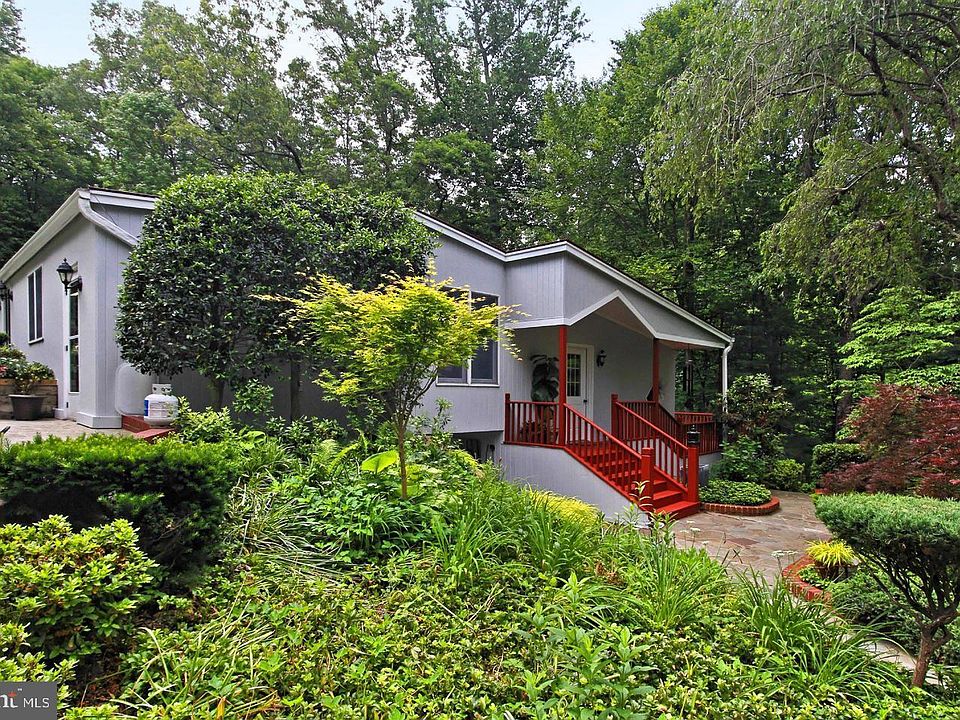 7179 Clifton Rd, Clifton, VA 20124 | Zillow