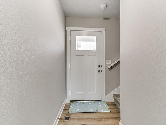 1220 NW Mill Springs Dr, Waukee, IA 50263 | MLS #675763 | Zillow